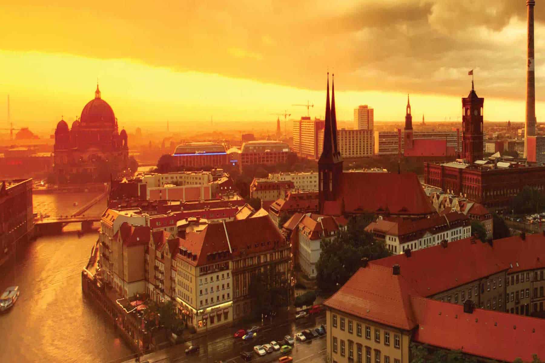 HIGHLIGHTS OF BERLIN DRIVING TOUR - Europe for Kids Tours